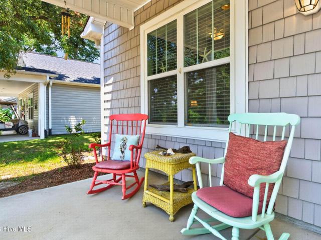 222 NE 37th Street