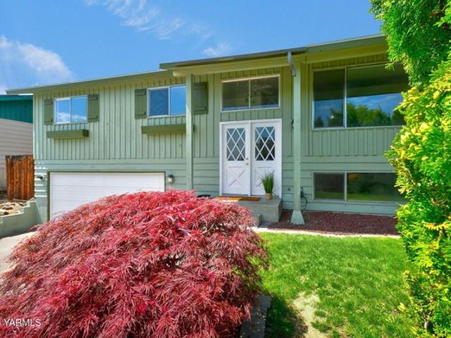222 S 65th Ave, Yakima, WA 98908