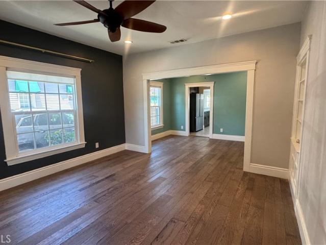 222 S 1st