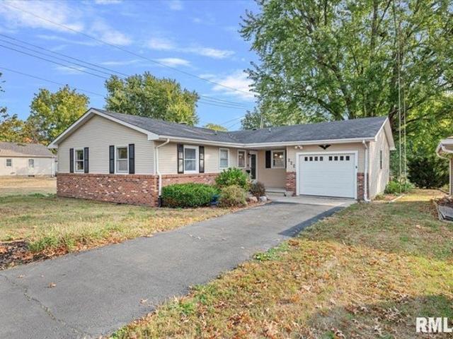 222 S Wrightsman St, Virden, IL 62690