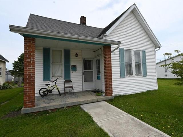 222 S Maple St, Osgood, IN 47037
