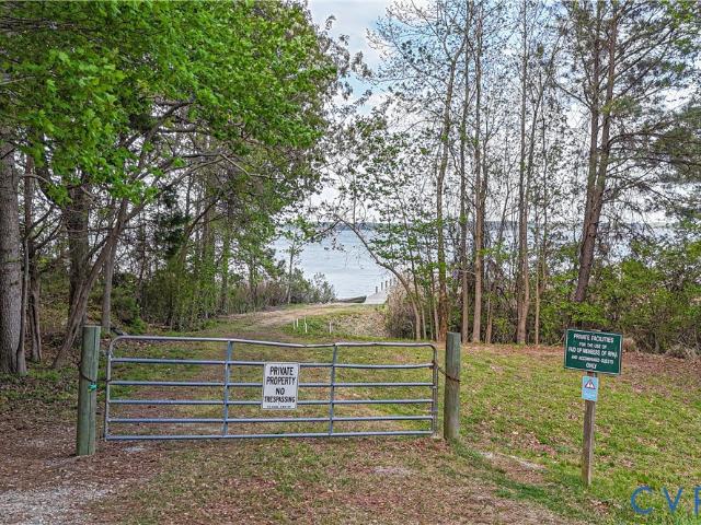 222 Sherwood Forest, Williamsburg, VA 23188 | MLS #2609