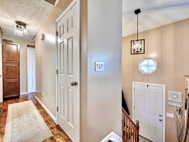 222 Springwood Drive