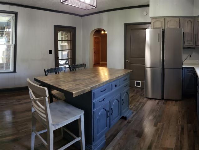 222 Painter Rd