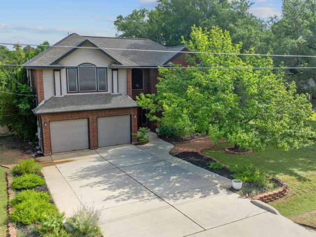 222 Primrose Dr
