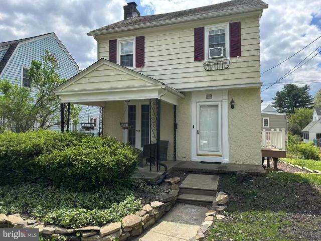 222 Rock Glen Road