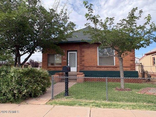 222 W Fourth St, Winslow, AZ 86047