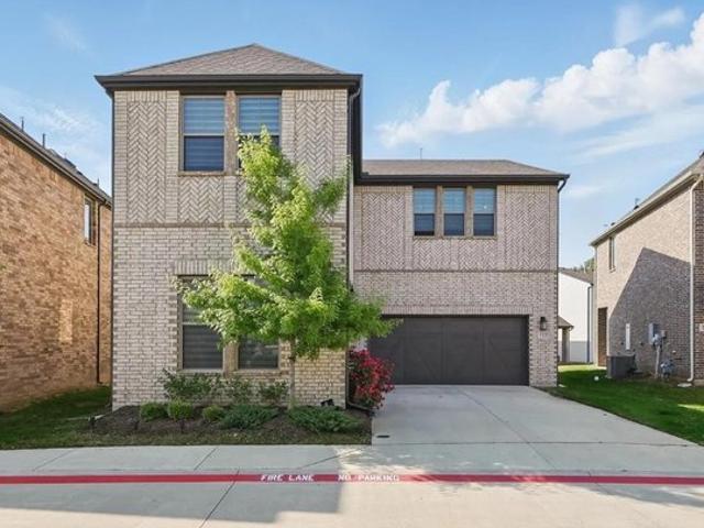 222 Woodson St, Irving, TX 75063