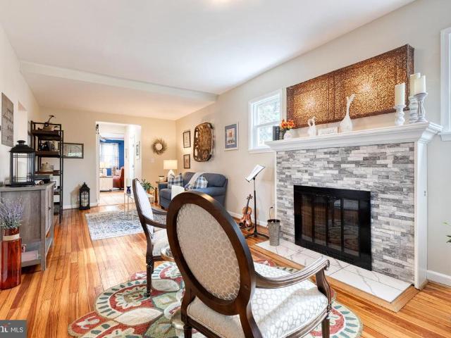 222 Warren Road