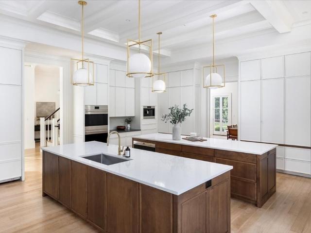 222 Warren St, Brookline, MA 02445 | MLS #73466