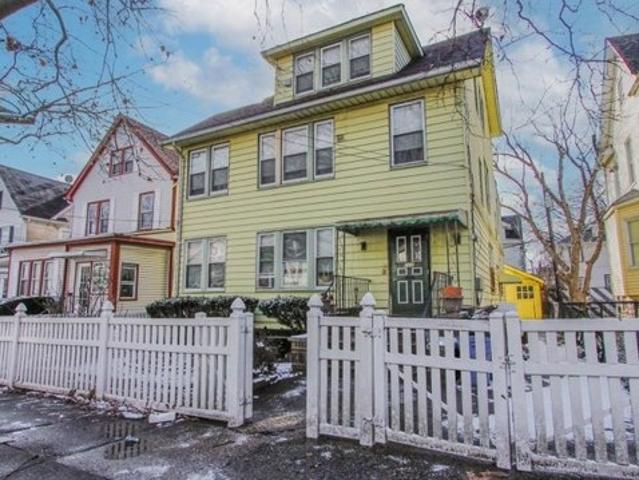 222 Weequahic Ave, Newark, NJ 07112