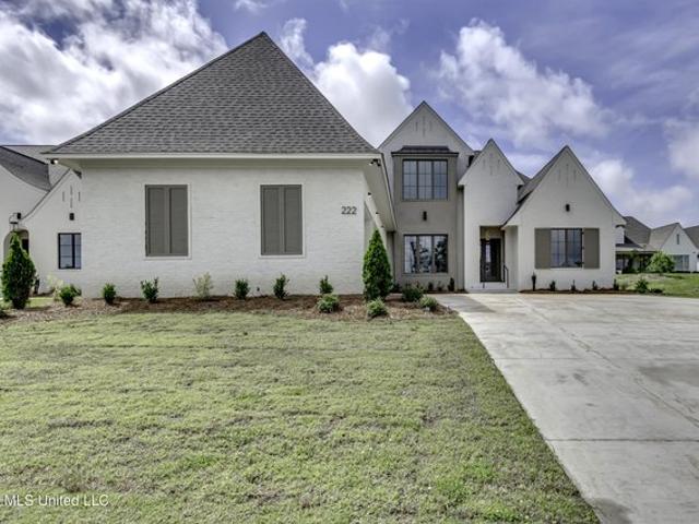 222 Welchshire Dr, Madison, MS 39110