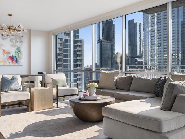 222 West Ave # 1901