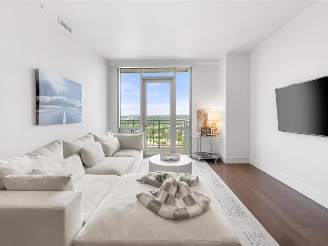 222 West Ave # 2910