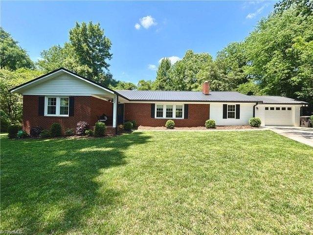 222 Westover Dr, Lexington, NC 27292