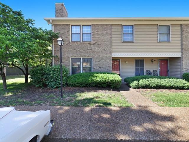 222 Westfield Dr, Nashville, TN 37221