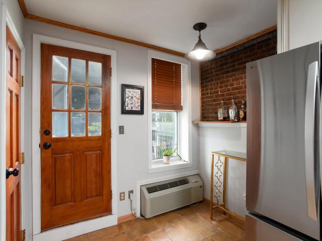 222 Willow Ave # 2A