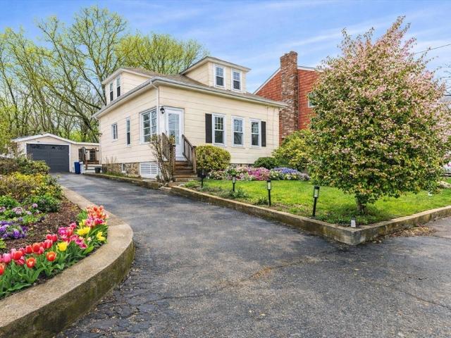 222 Windsor Ave, Swampscott, MA 01907 | MLS #73497 | Compass
