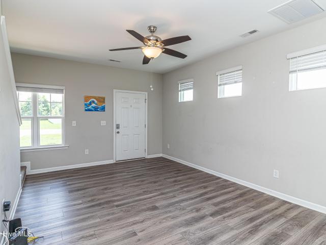 222 Timberline Oak Drive