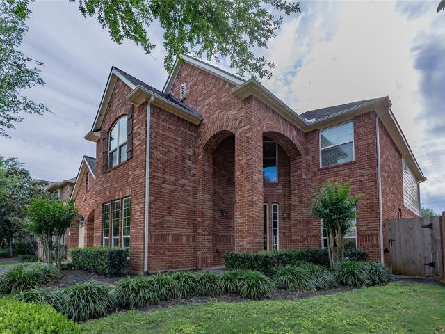 222 Trillium Drive