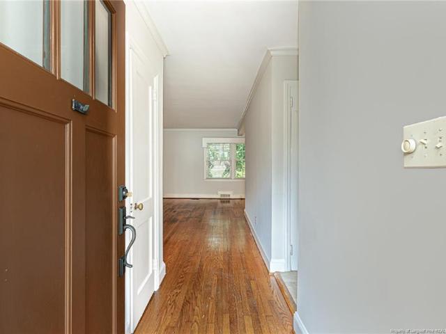 222 Valley Road