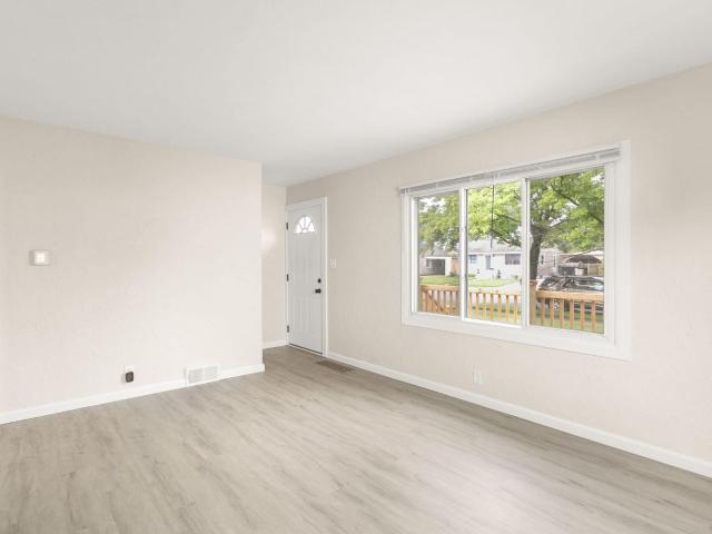 222 Village Way
