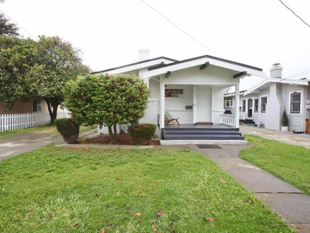 22347 Montgomery St, Hayward, CA 94541