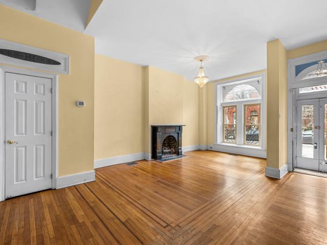 2234 East Baltimore Street, Baltimore, US, MD