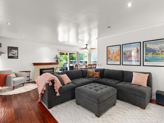 2234 Eastridge Lane
