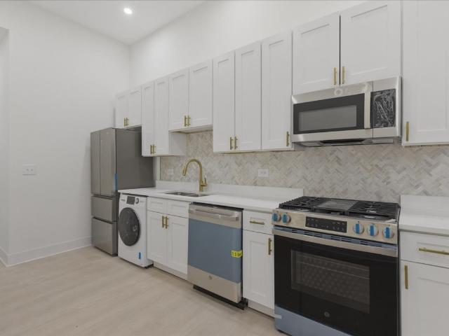 2234 W Irving Park Rd, Unit 1, Chicago, IL 60618 | MLS #12625 | Compass