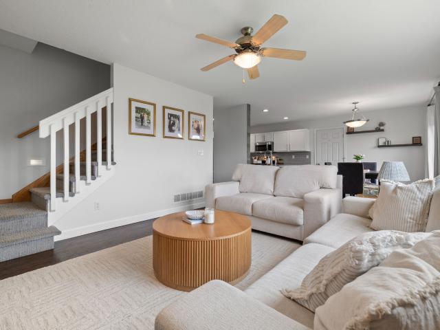 2234 3rd Avenue SE