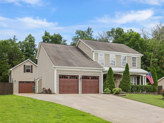 2235 Monthemer Cv