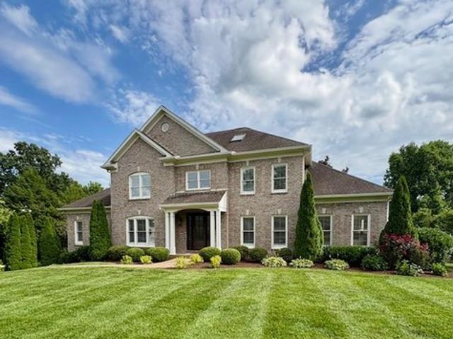 2235 Avery Valley Dr, Franklin, TN 37067