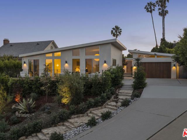 2235 Chislehurst Drive