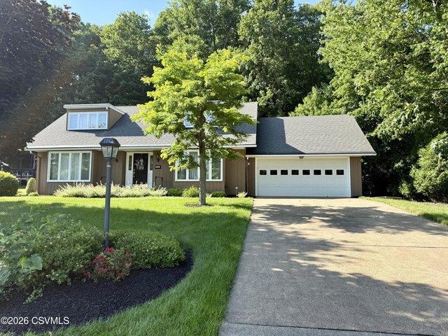 2235 Stetler Dr, Coal Township, PA 17866