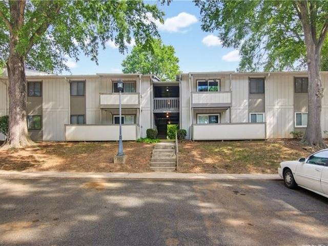 2235 Sunderland Rd Apt 105C, Winston Salem, NC 27103