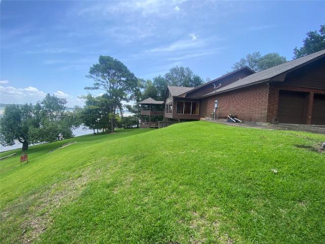 22365 La Jolla Court