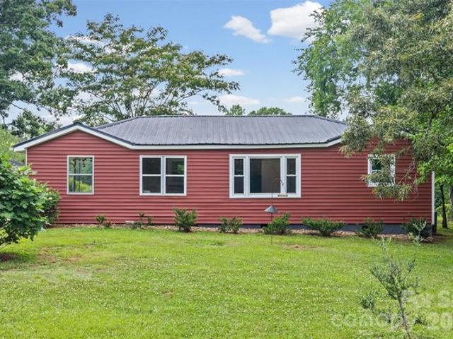 2236 Mountain Gap Rd, Richburg, SC 29729