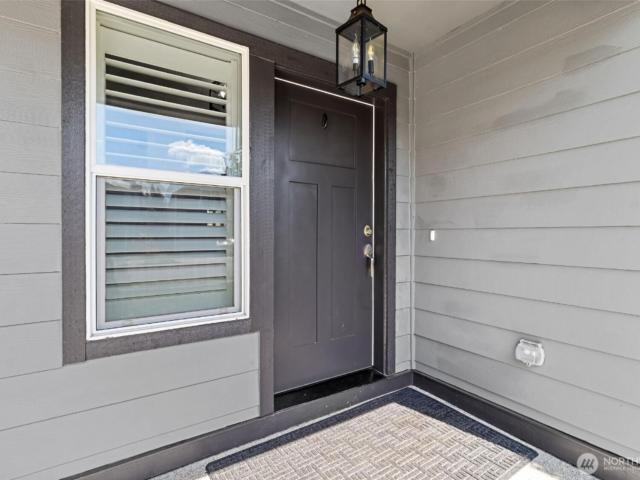 2236 Cantergrove Drive SE