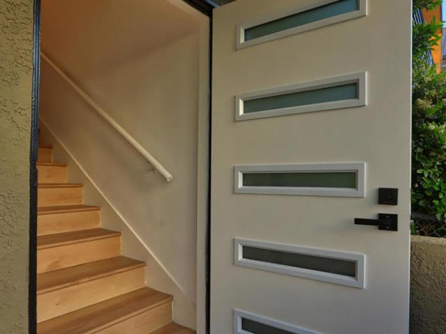 2236 Glendale Boulevard 1/2