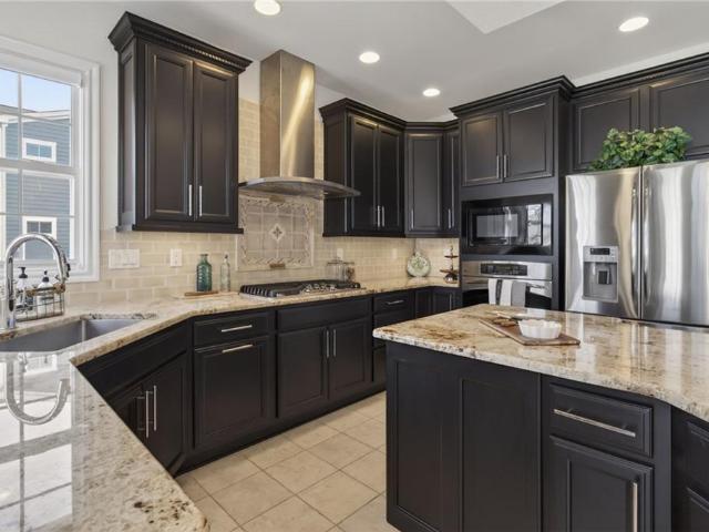 2236 Rio Rancho DR
