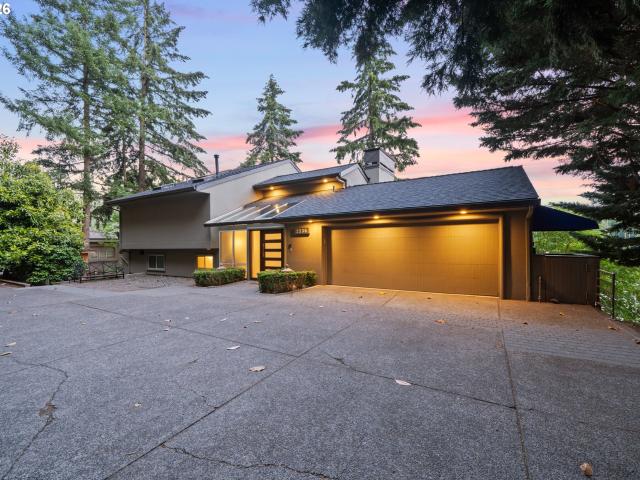 2236 summit ct