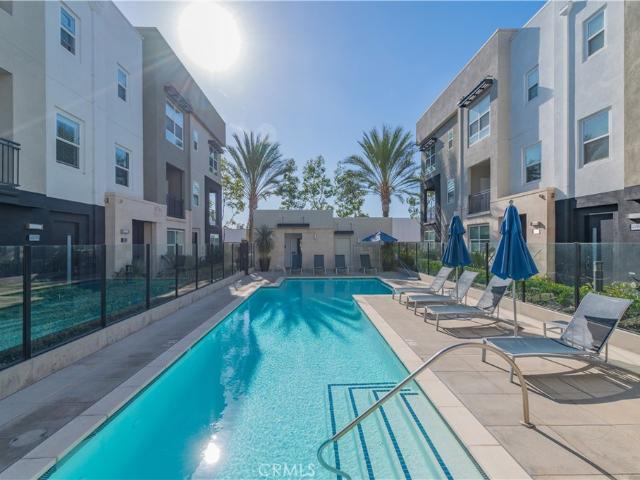 2236 Synergy, Irvine, CA 92614 | Compass