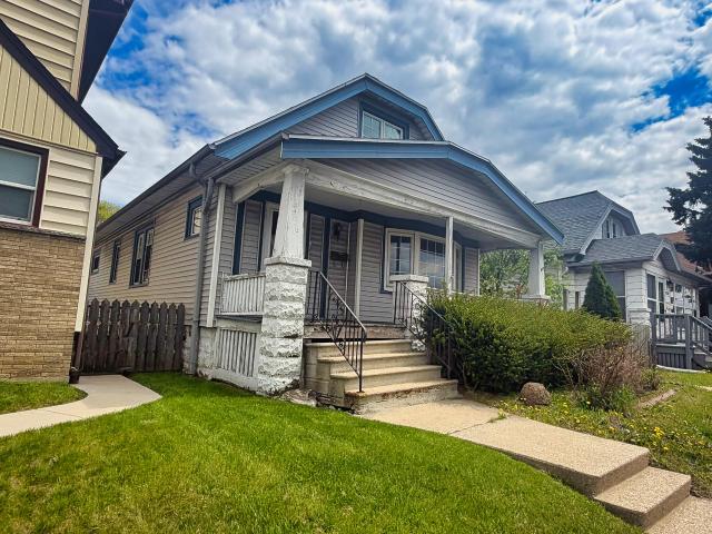 2236 S 35th St