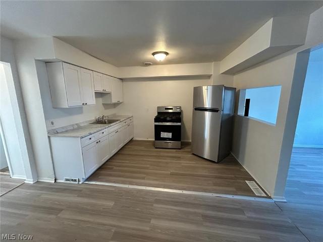 2236 W 103rd Street 6