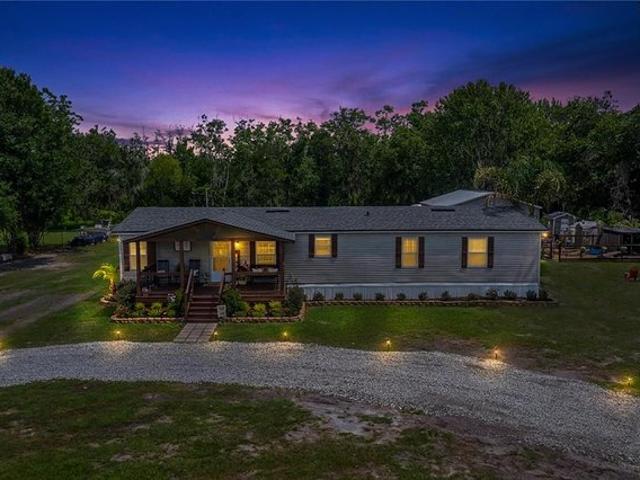 2236 1/2 Ellie Rd, Auburndale, FL 33823