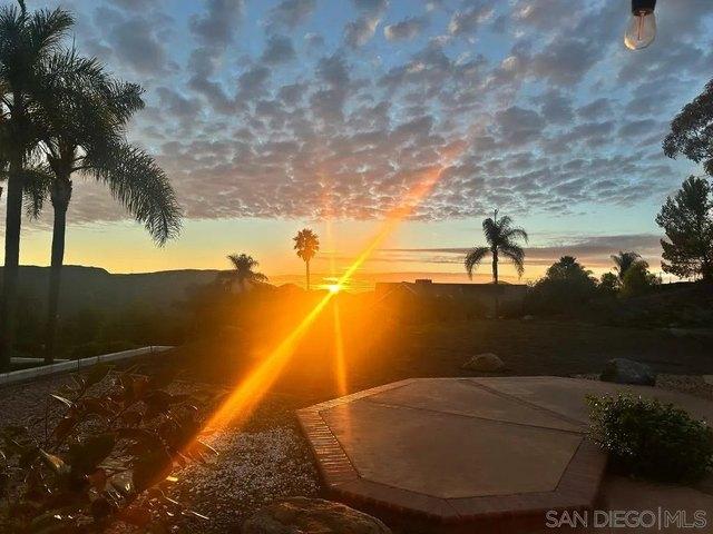 2237 Eucalyptus Ave, Escondido, CA 92029