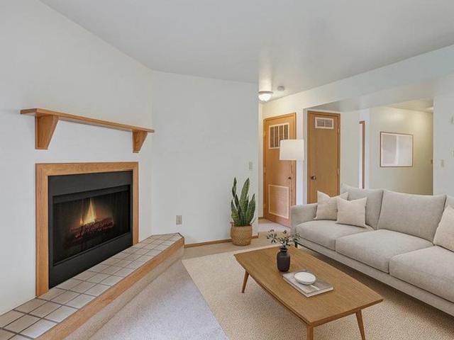2237 E 56th Ave, Anchorage, AK 99507