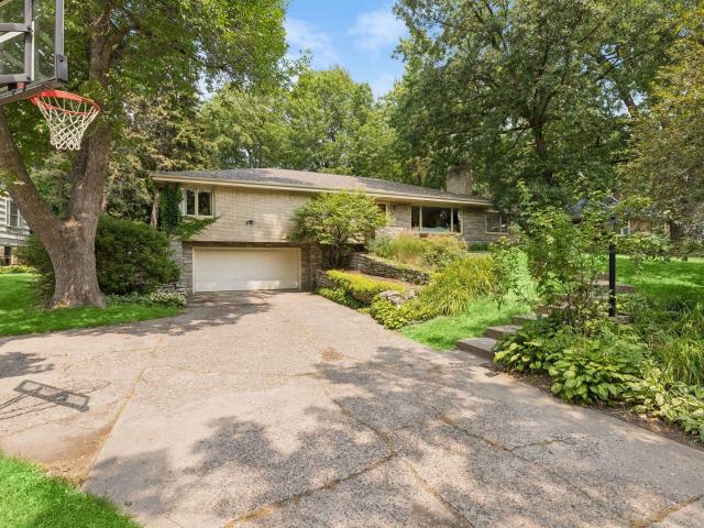 2237 Edgcumbe Road