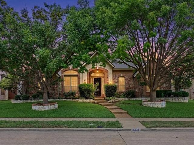 2237 Homestead Ln, Plano, TX 75025